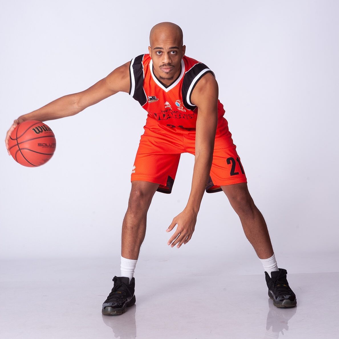 World Basketball Players | Interperformances.com
